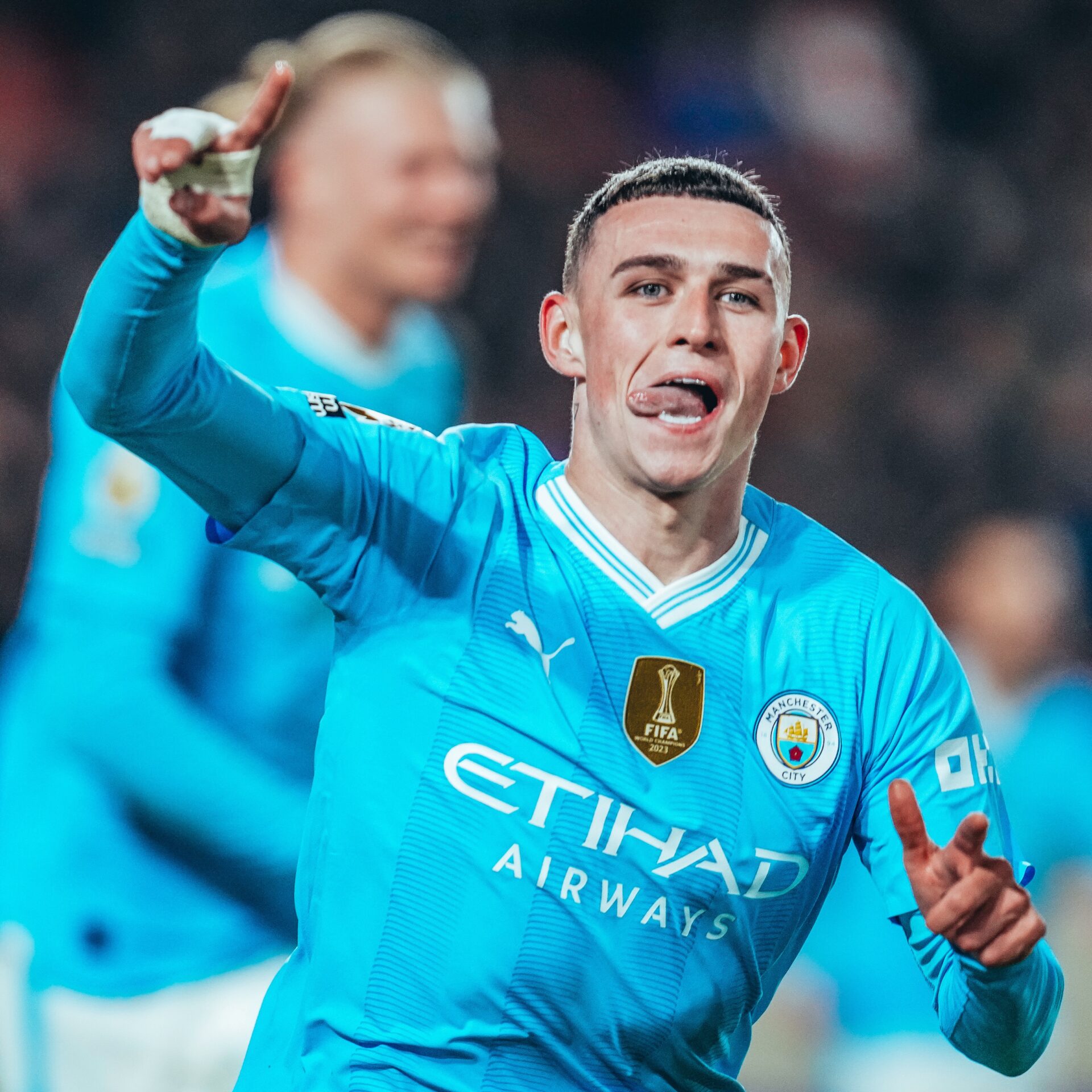Premier league:Phil Walter Foden yafashije Manchester City gutsinda ...