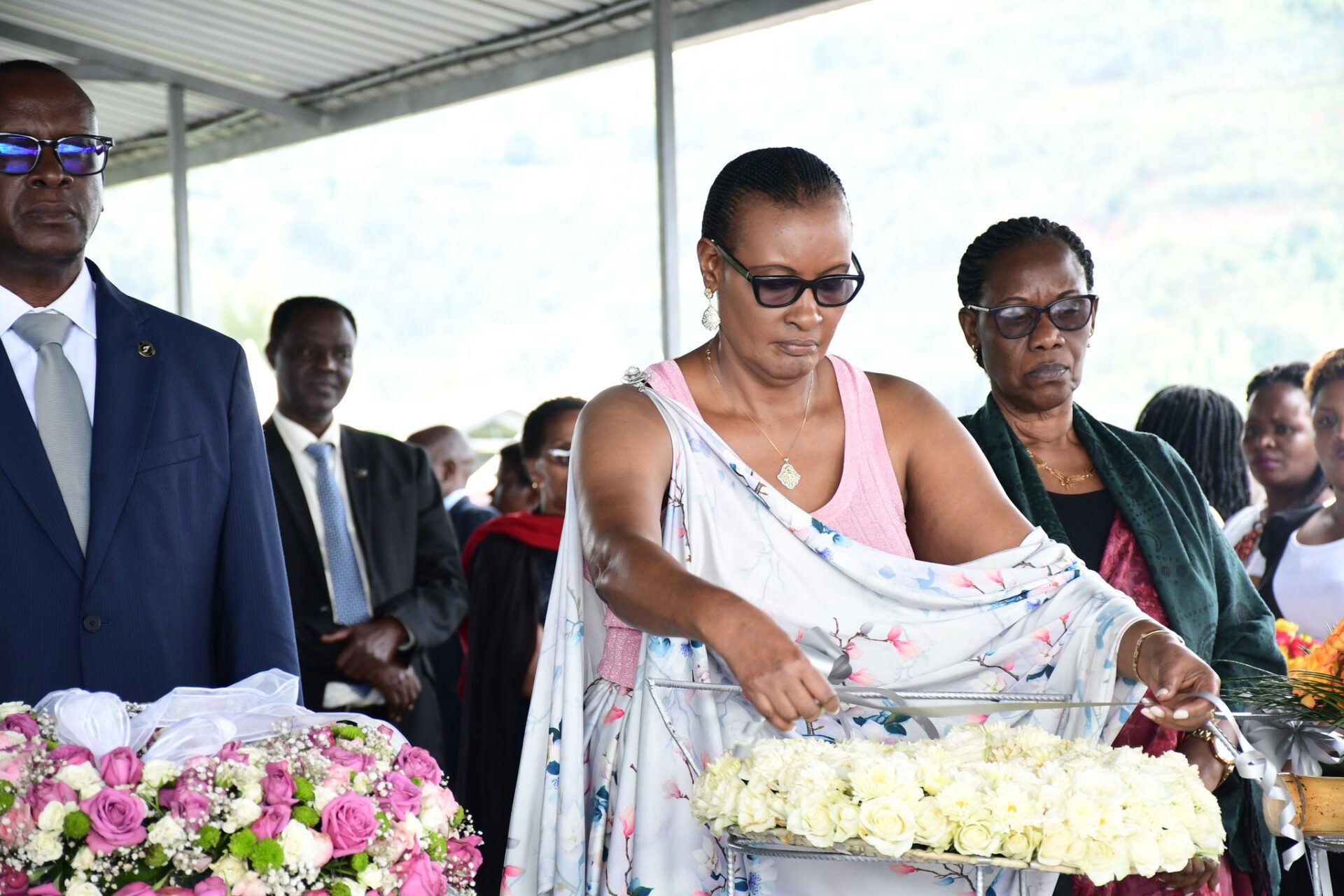 "Nk'abanyarwanda twese, nimuze turwanye ikibi". Perezida w’Umutwe w ...